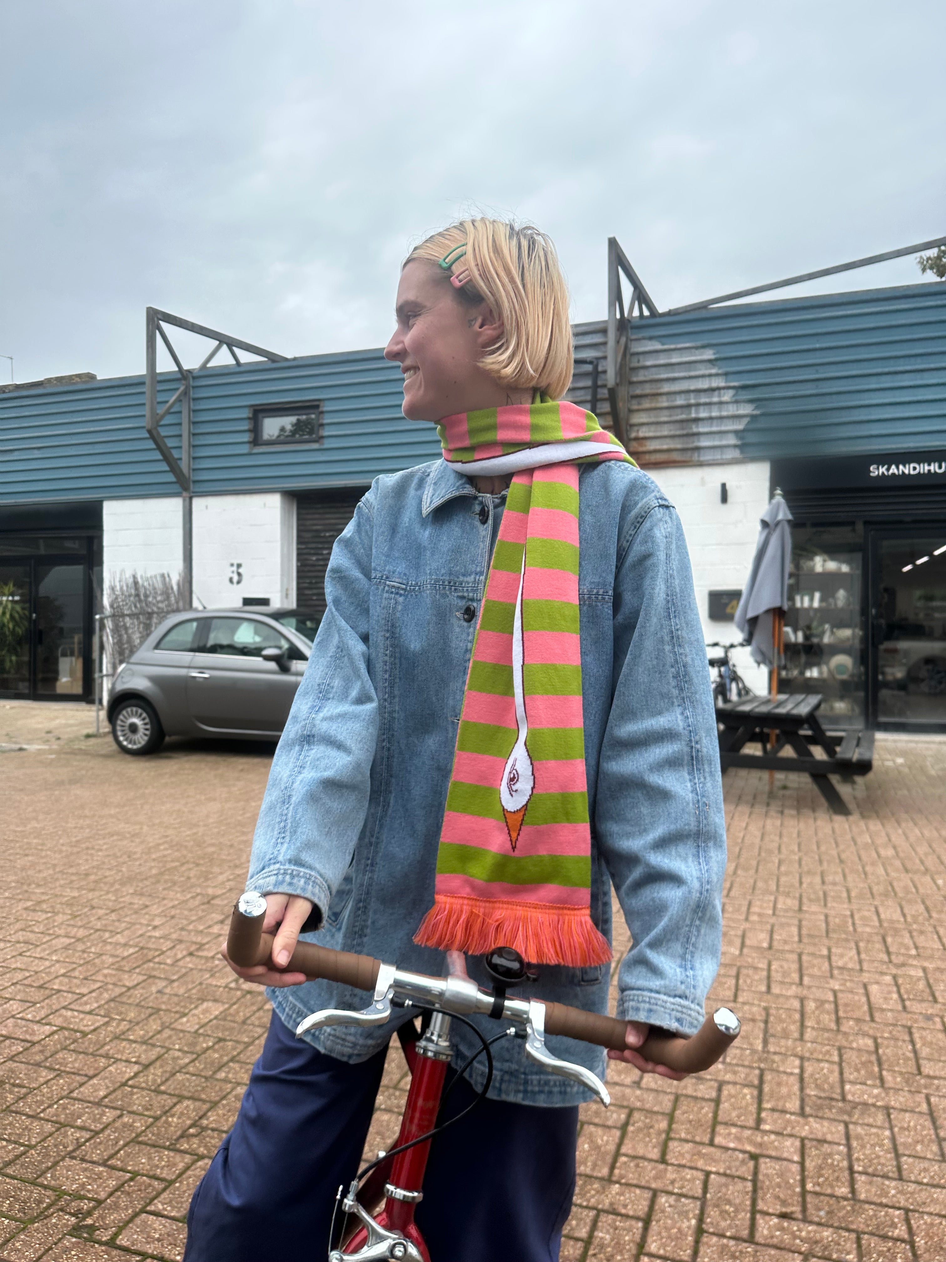 Garms & Accessories – AGUEB